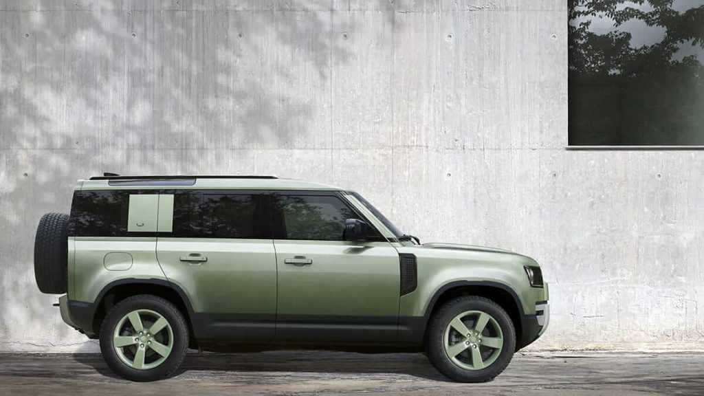Land Rover lance une édition limitée : Defender 75th Limited Edition ...