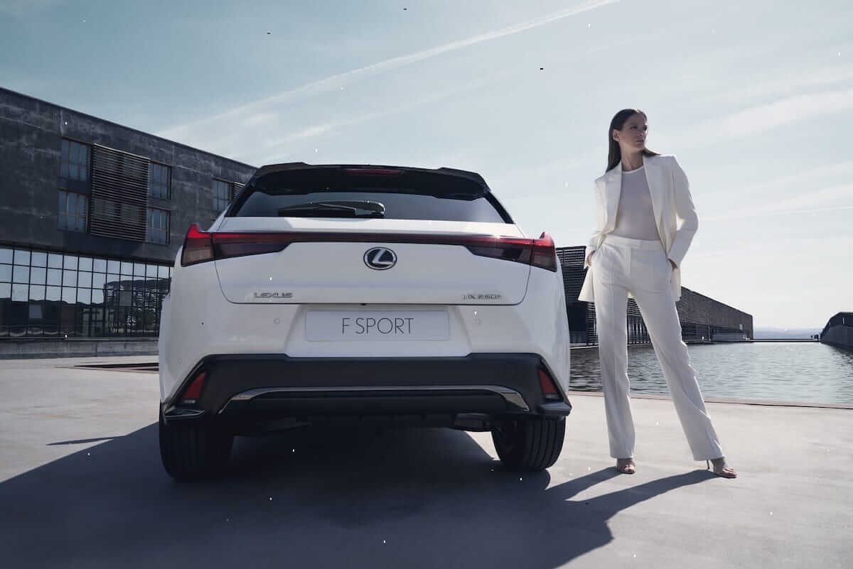 Nouveau Lexus UX : encore plus performant, plus connecté, plus premium ...