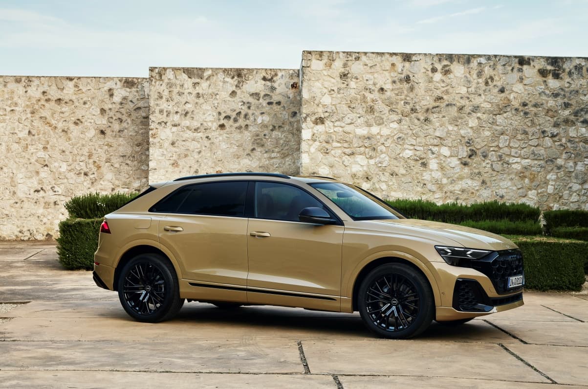 Nouvelle Audi Q8 : design expressif et nouvelle technologie d'éclairage ...