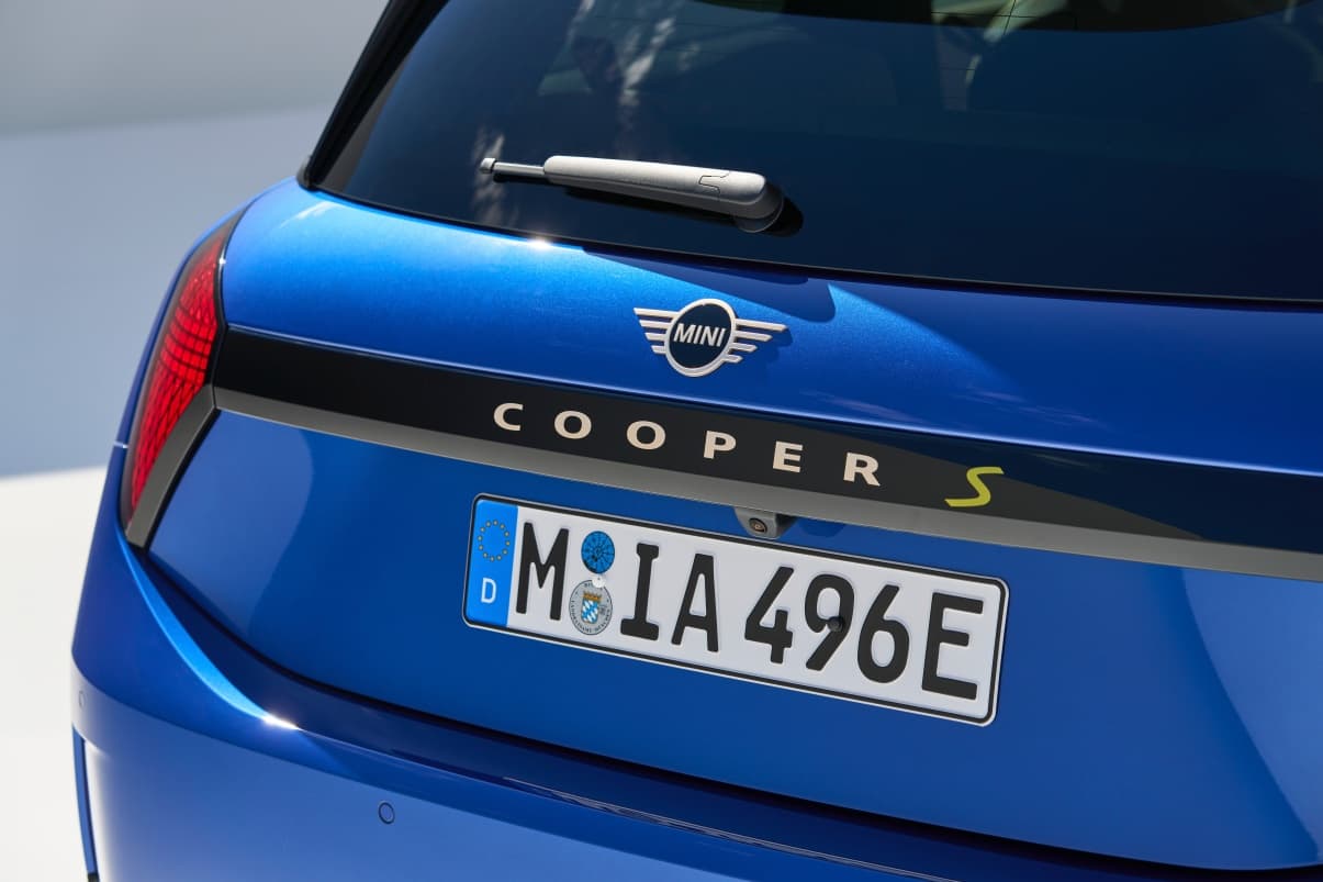 MINI dévoile la nouvelle MINI Cooper 100 % électrique - MotorsActu