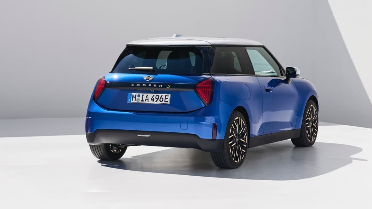 MINI dévoile la nouvelle MINI Cooper 100 % électrique - MotorsActu