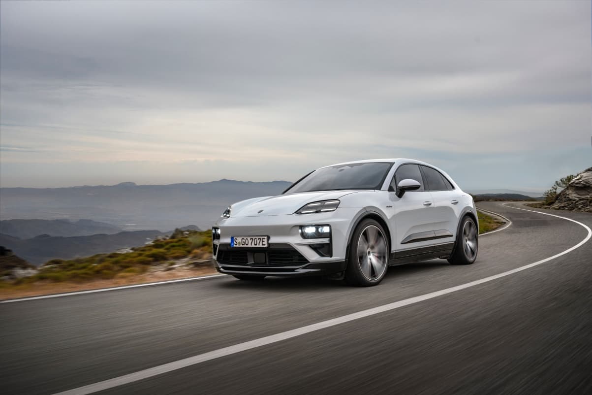 Porsche lance le nouveau MACAN et MACAN Turbo entièrement électriques ...