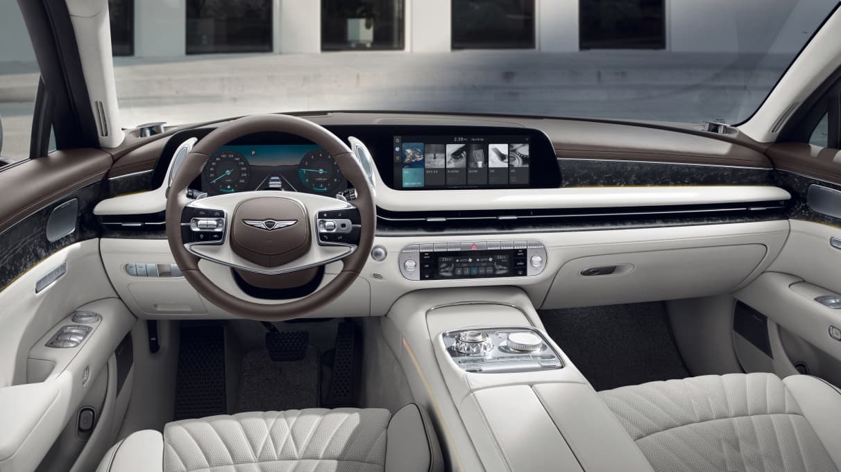 La Genesis G90 est désormais proposée en version cinq places - MotorsActu