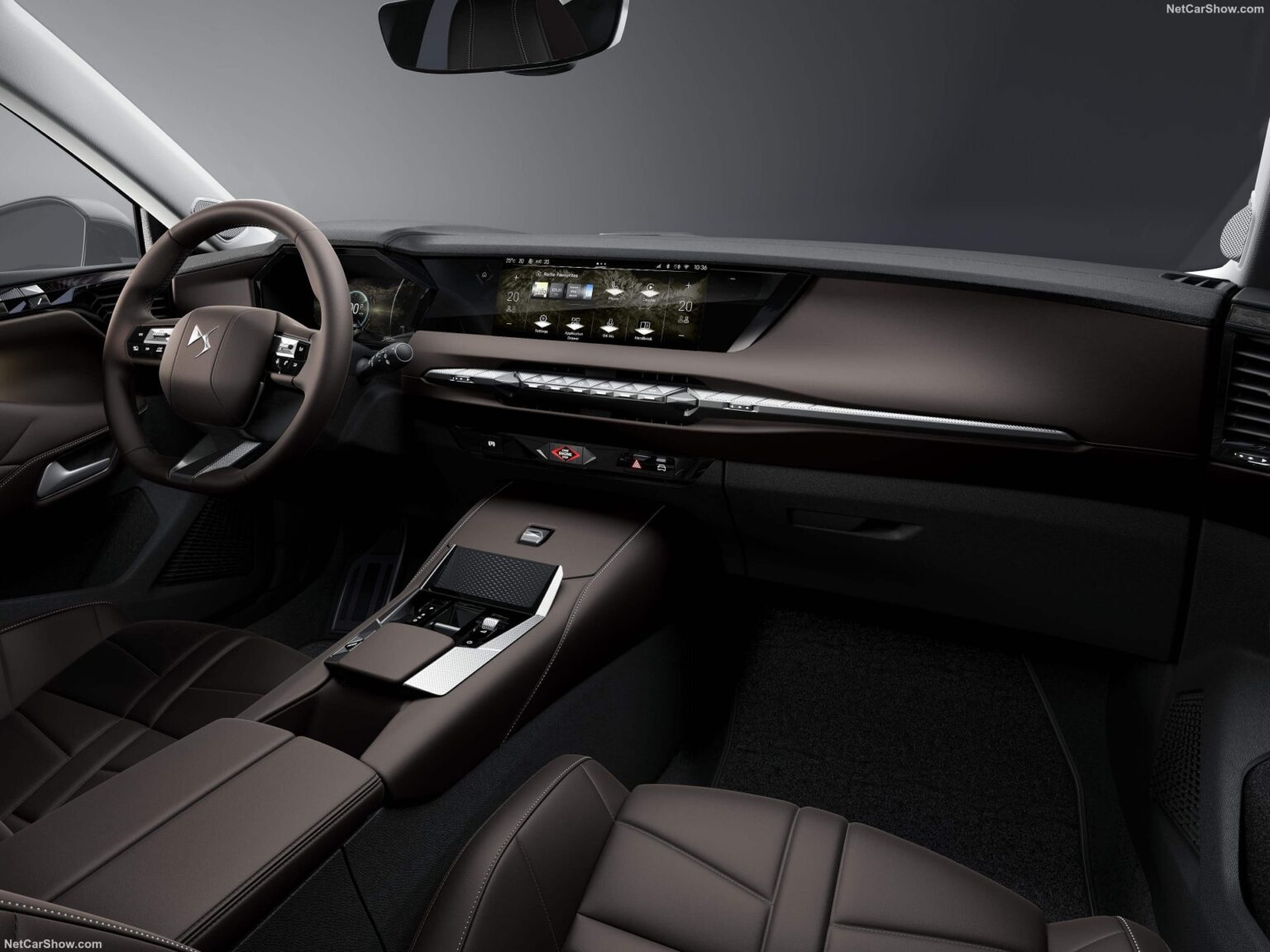 DS Automobiles N°4 : L’Avant-Garde Redéfinit l’Excellence des Berlines ...